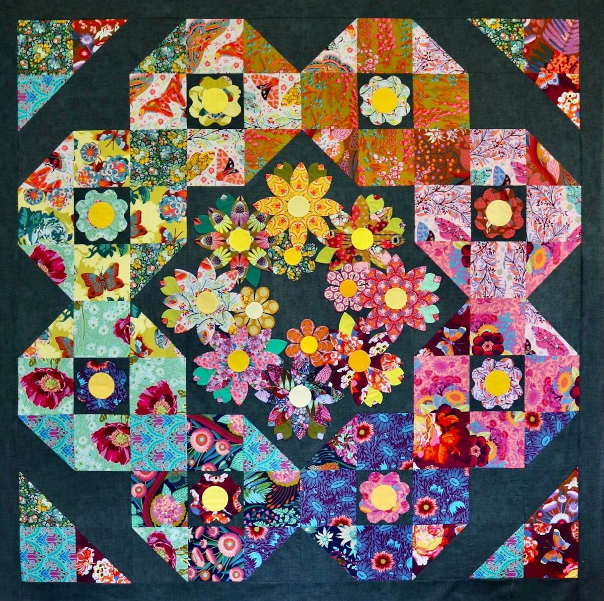 Isla's Secret Garden Quilt Pattern - Carolyn Murfitt – Plume Art + Stitch